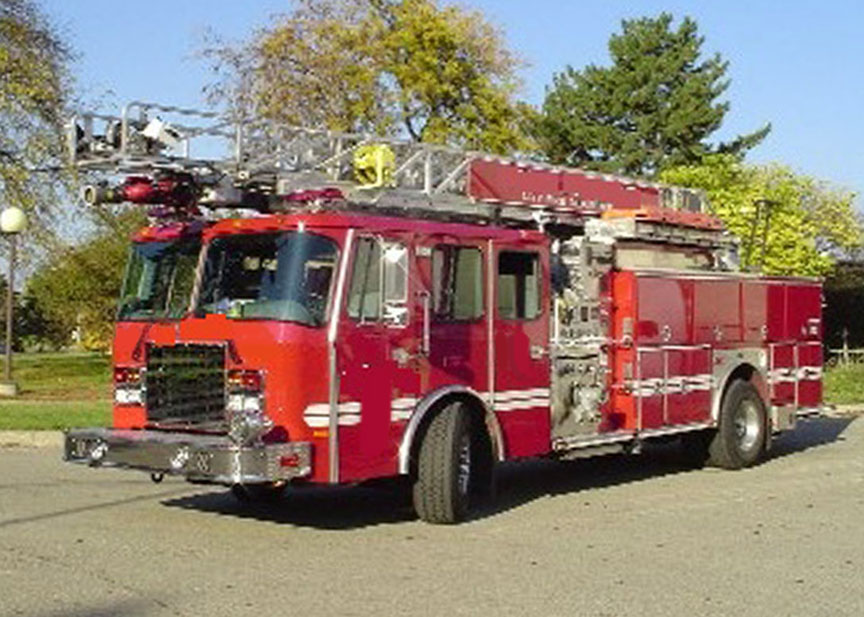 1999 E-One Cyclone 75' Quint | Used Truck Details